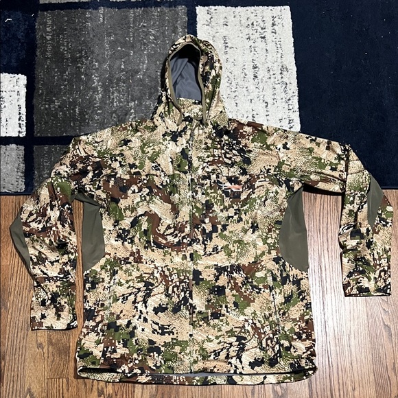 Sitka Gear | Jackets & Coats | Sitka Gear Mountain Evo Windbreaker ...
